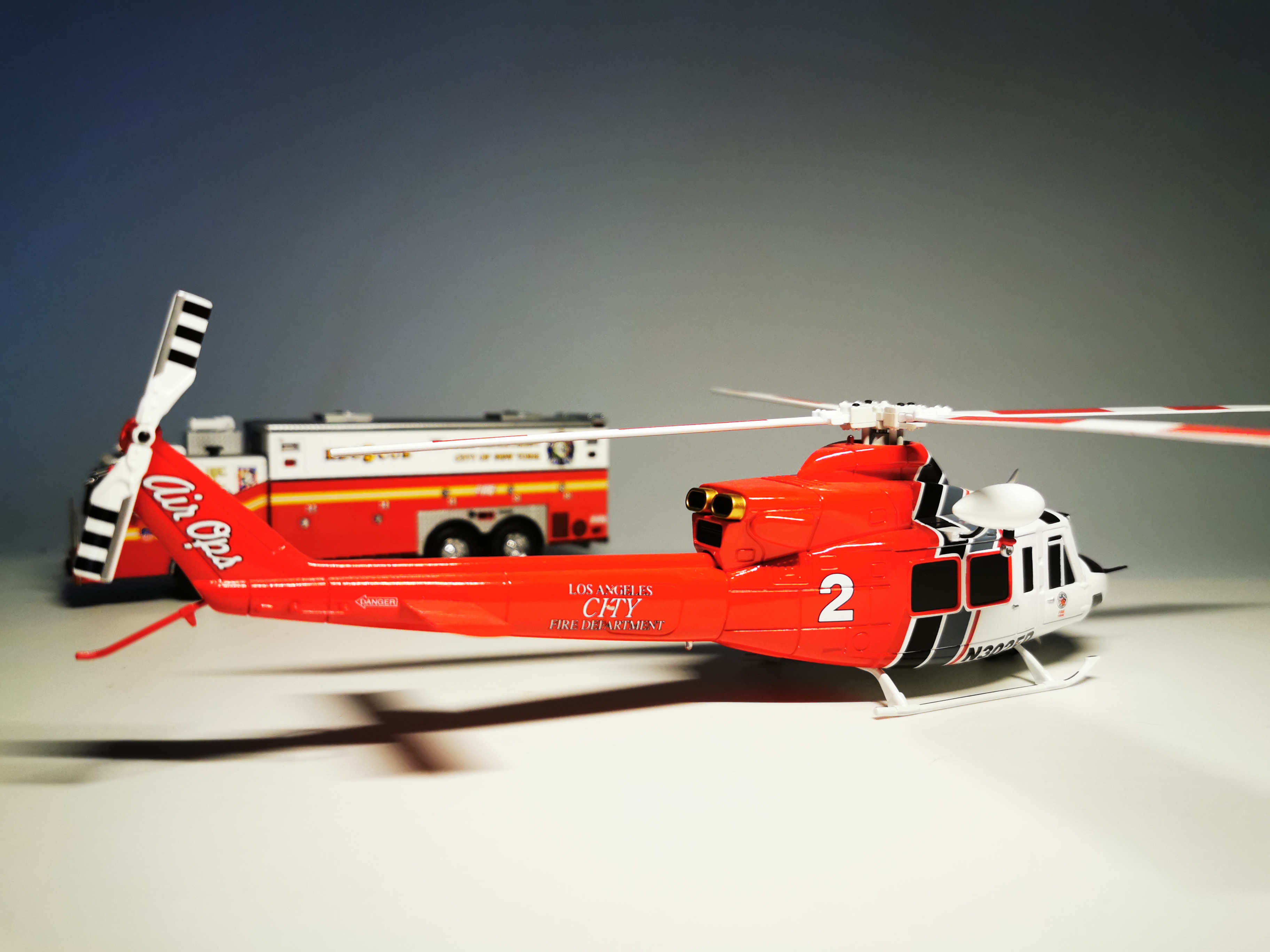 CODE 3 USA Bell 412 Rescue Helicopter 1 64 Diecast Plane Model LIMITED CODE 3 USA Bell 412 Rescue Helicopter 1 64 Diecast Plane Model LIMITED