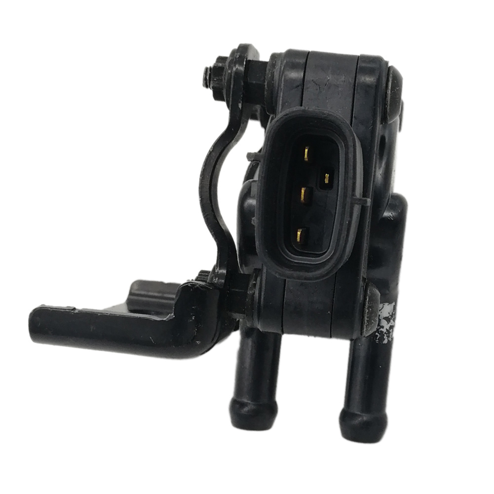 For Mitsubishi Canter 3.5 TON 3.0 TD 2008 Differential Pressure Sensor ...