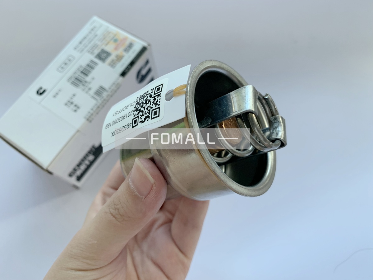 1 PCS New 4952630 Cummins Oil Cooler 225 Degree Thermostat Part ...