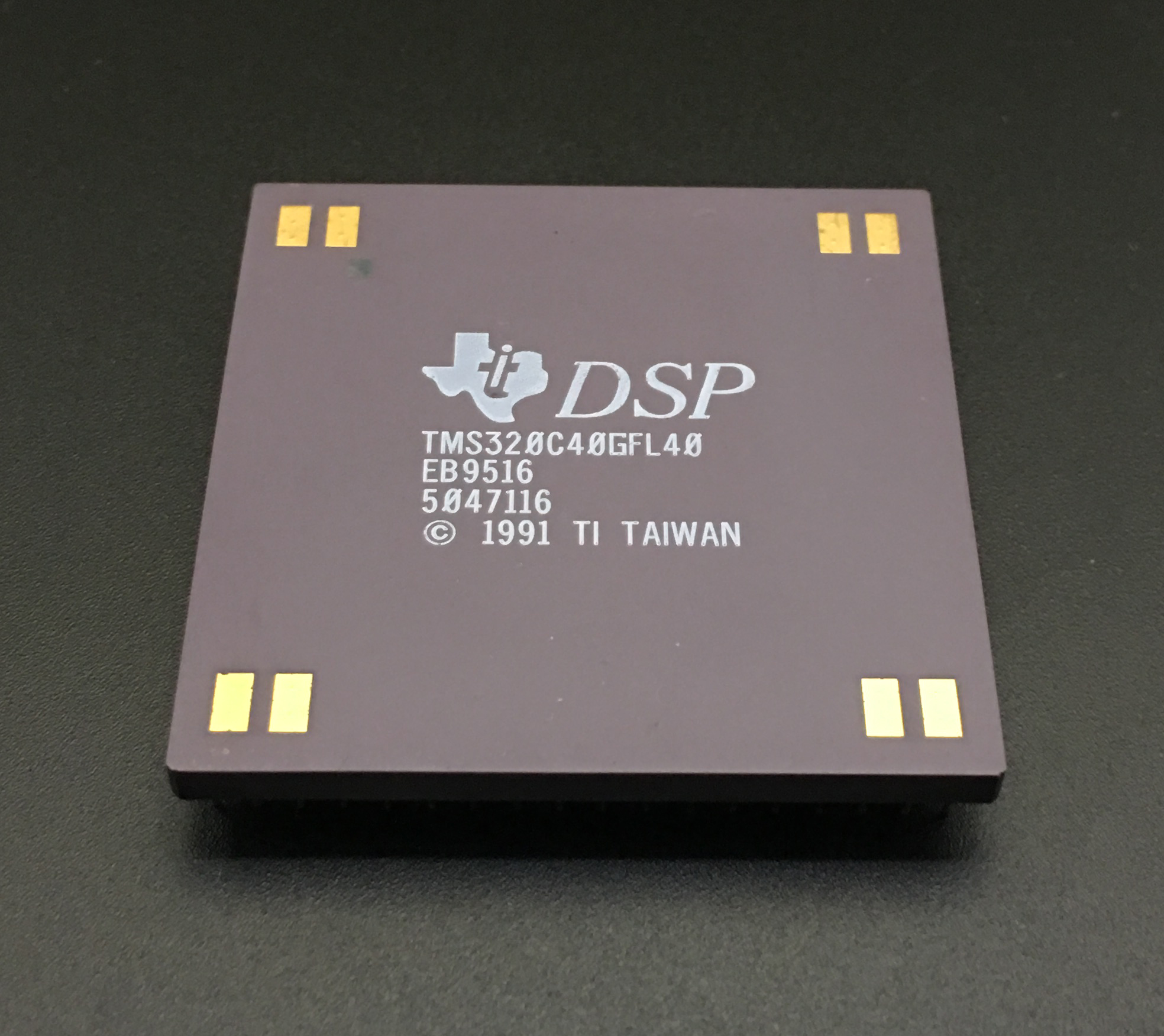 Texas Instruments TMS320C40GFL40 DSP TI Digital Signal Processor PGA325 ... Texas Instruments TMS320C40GFL40 DSP TI Digital Signal Processor PGA325 ...