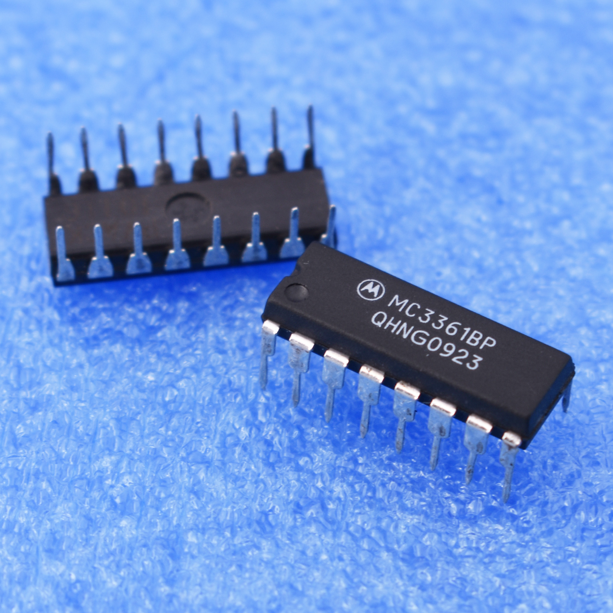 5PCS MC3361BP 3361BP DIP MC3361 3361 LOW POWER NARROWBAND FM IF 16PINS ...